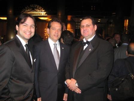 Ito Bisonó Haza participa en cena anual dueños de supermercados New ...